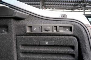 Grey Skoda SuperB 2022 in Vilnius, with an engine capacity of 1.97 L and mileage of 143 thousand km for 23900 €, photo 37 on AUTOMOTO.COM.LV