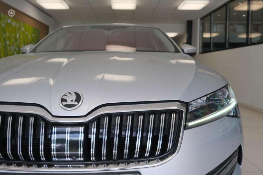 Grey Skoda SuperB 2022 in Vilnius, with an engine capacity of 1.97 L and mileage of 143 thousand km for 23900 €, photo 39 on AUTOMOTO.COM.LV