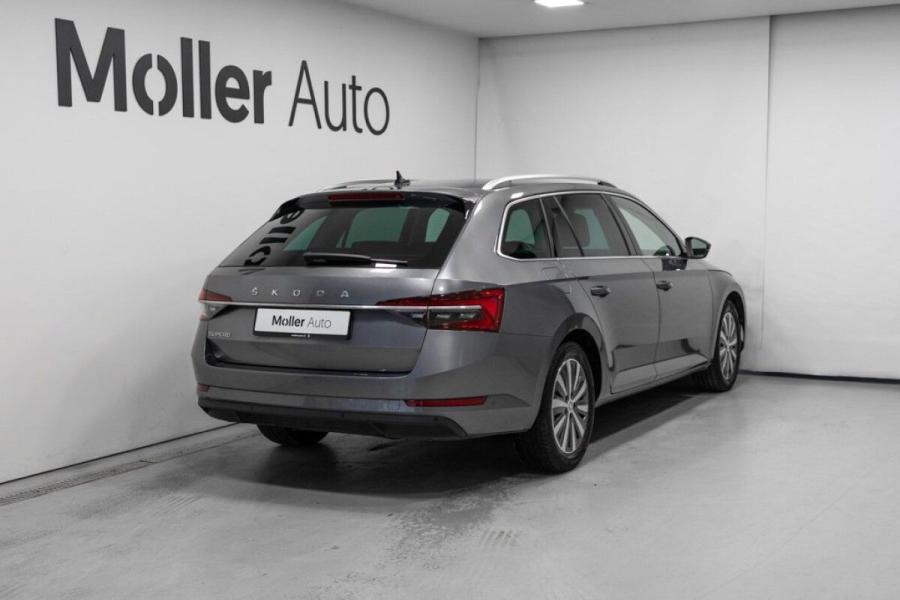 Grey Skoda SuperB 2022 in Vilnius, with an engine capacity of 2.00 L and mileage of 147 thousand km for 24900 €, photo 4 on AUTOMOTO.COM.LV