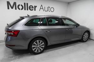 Grey Skoda SuperB 2022 in Vilnius, with an engine capacity of 2.00 L and mileage of 147 thousand km for 24900 €, photo 5 on AUTOMOTO.COM.LV
