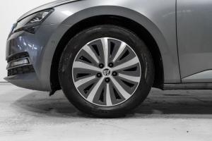 Grey Skoda SuperB 2022 in Vilnius, with an engine capacity of 2.00 L and mileage of 147 thousand km for 24900 €, photo 28 on AUTOMOTO.COM.LV