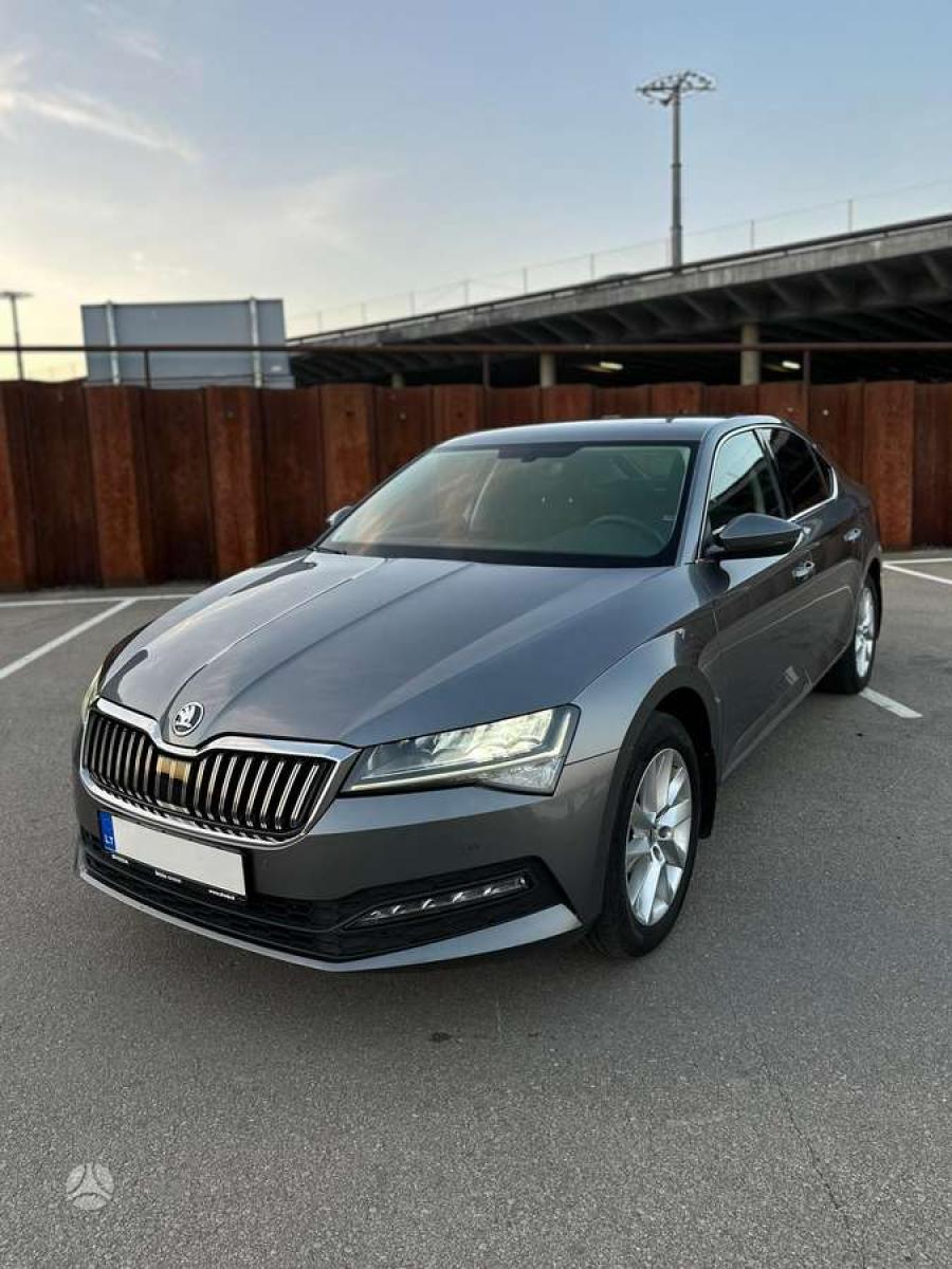 Pelēks Skoda SuperB 2023 Kauņa, ar dzinēja tilpumu 1.98 L un nobraukumu 138 tūkst. km par 20800 €, foto 1 vietnē AUTOMOTO.COM.LV