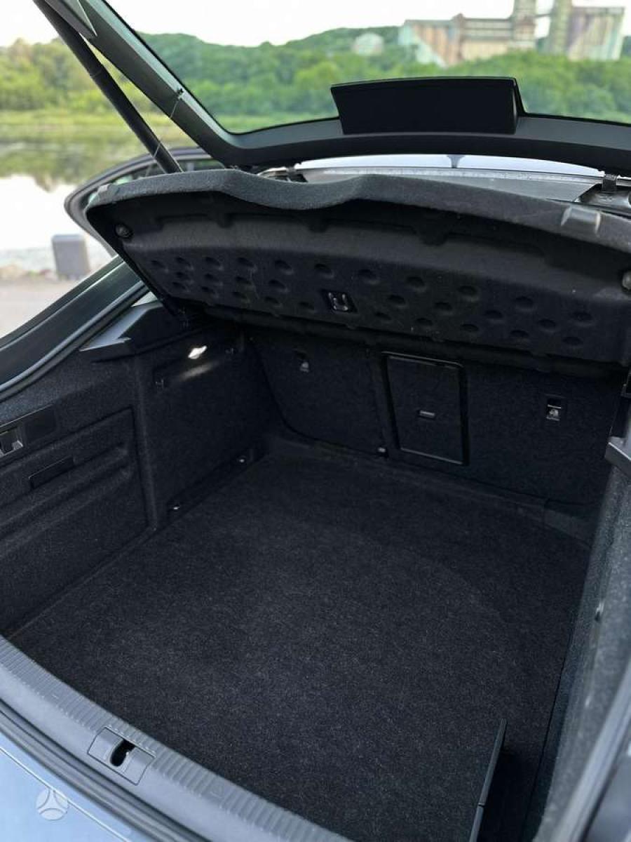 Pelēks Skoda SuperB 2023 Kauņa, ar dzinēja tilpumu 1.98 L un nobraukumu 138 tūkst. km par 20800 €, foto 14 vietnē AUTOMOTO.COM.LV