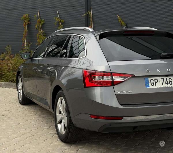 Grey Skoda SuperB 2023 in Vilnius, with an engine capacity of 0.00 L and mileage of 290 thousand km for 13500 €, photo 5 on AUTOMOTO.COM.LV