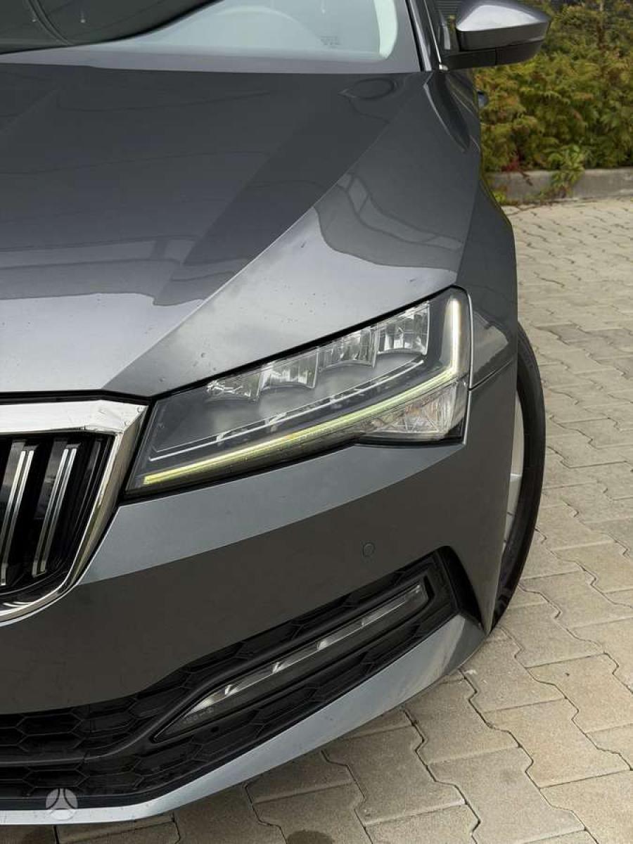 Grey Skoda SuperB 2023 in Vilnius, with an engine capacity of 0.00 L and mileage of 290 thousand km for 13500 €, photo 7 on AUTOMOTO.COM.LV