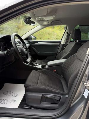 Grey Skoda SuperB 2023 in Vilnius, with an engine capacity of 0.00 L and mileage of 290 thousand km for 13500 €, photo 11 on AUTOMOTO.COM.LV