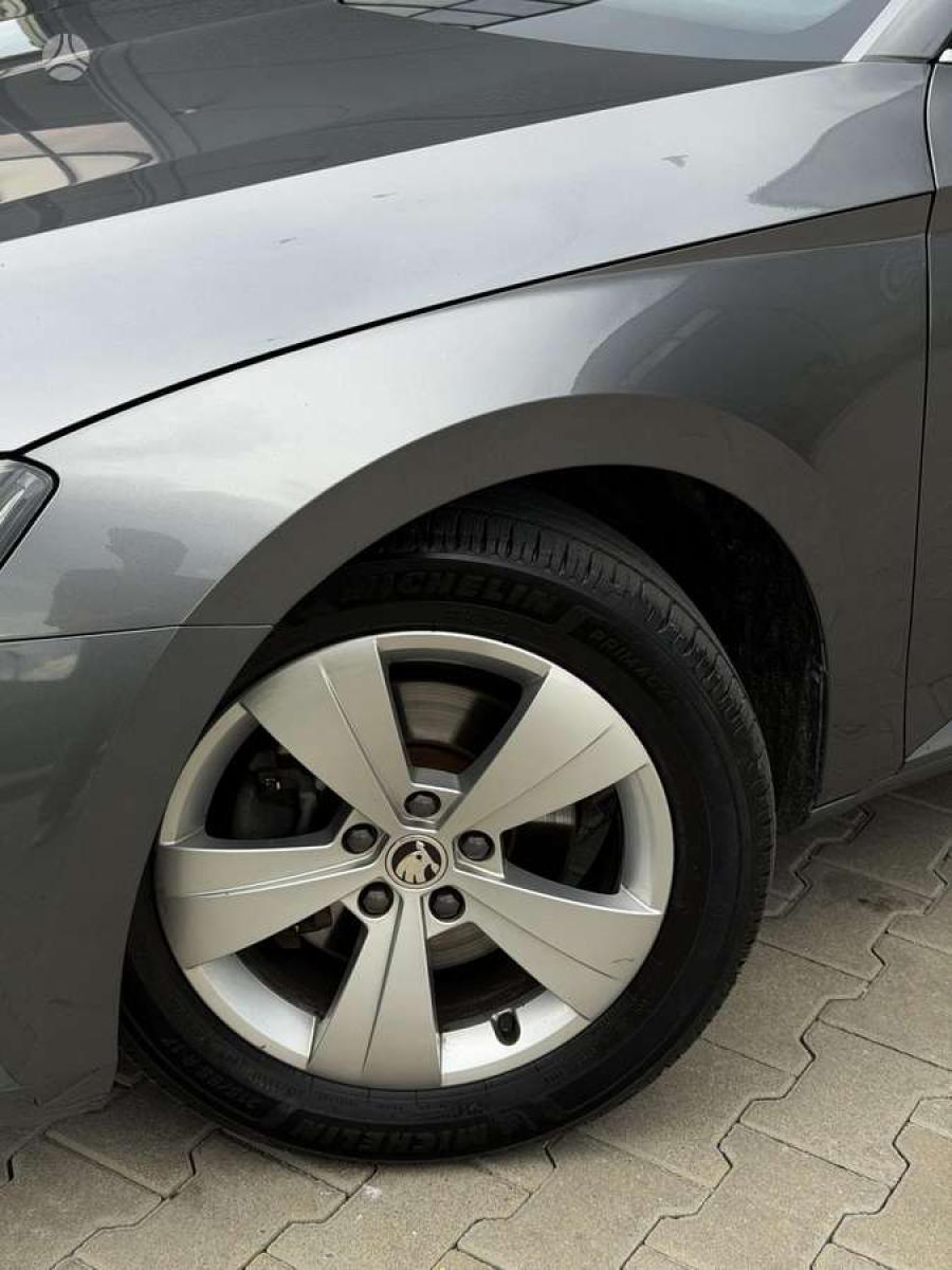 Grey Skoda SuperB 2023 in Vilnius, with an engine capacity of 0.00 L and mileage of 290 thousand km for 13500 €, photo 34 on AUTOMOTO.COM.LV
