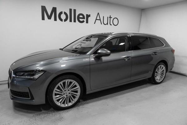 Grey Skoda SuperB 2024 in Vilnius, with an engine capacity of 2.00 L and mileage of 32 thousand km for 41900 €, photo 2 on AUTOMOTO.COM.LV