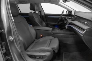 Pelēks Skoda SuperB 2024 Viļņa, ar dzinēja tilpumu 2.00 L un nobraukumu 32 tūkst. km par 41900 €, foto 8 vietnē AUTOMOTO.COM.LV