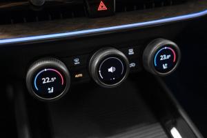 Pelēks Skoda SuperB 2024 Viļņa, ar dzinēja tilpumu 2.00 L un nobraukumu 32 tūkst. km par 41900 €, foto 20 vietnē AUTOMOTO.COM.LV