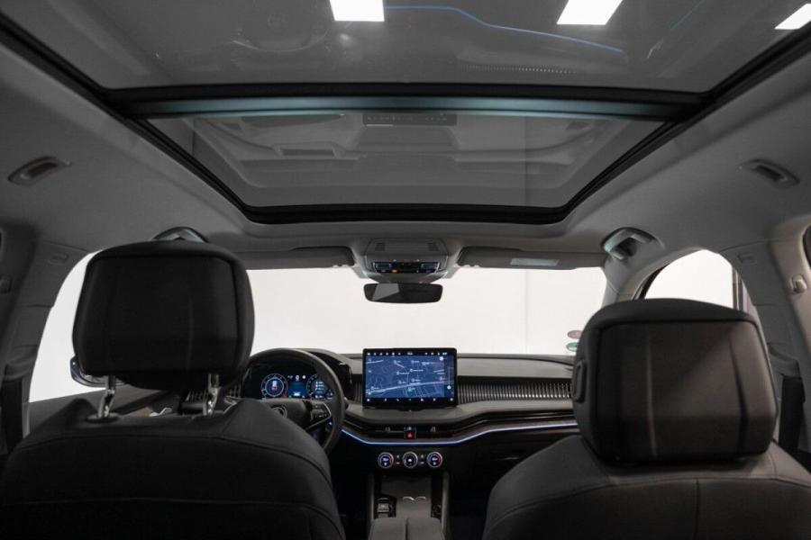 Pelēks Skoda SuperB 2024 Viļņa, ar dzinēja tilpumu 2.00 L un nobraukumu 32 tūkst. km par 41900 €, foto 22 vietnē AUTOMOTO.COM.LV