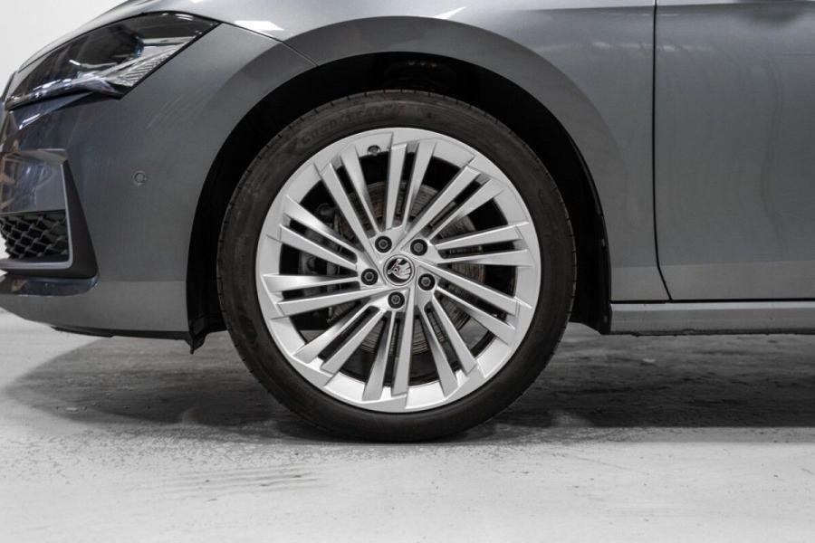 Pelēks Skoda SuperB 2024 Viļņa, ar dzinēja tilpumu 2.00 L un nobraukumu 32 tūkst. km par 41900 €, foto 27 vietnē AUTOMOTO.COM.LV