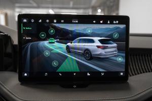 Pelēks Skoda SuperB 2024 Viļņa, ar dzinēja tilpumu 2.00 L un nobraukumu 32 tūkst. km par 41900 €, foto 34 vietnē AUTOMOTO.COM.LV