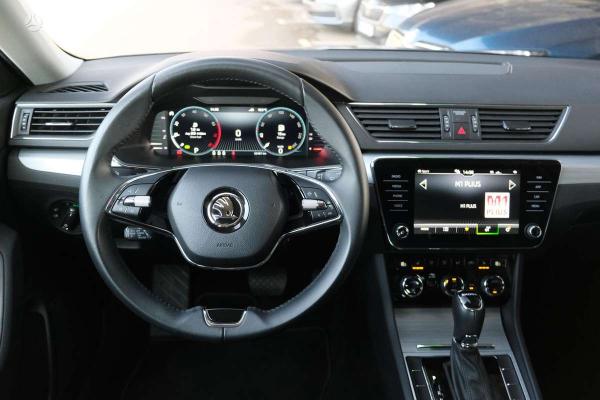 Grey Skoda SuperB 2024 in Vilnius, with an engine capacity of 1.50 L and mileage of 53 thousand km for 26900 €, photo 5 on AUTOMOTO.COM.LV