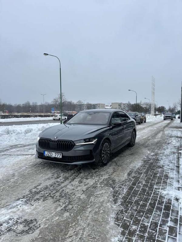 Pelēks Skoda SuperB 2025 Klaipėda, ar dzinēja tilpumu 1.98 L un nobraukumu 10 tūkst. km par 39950 €, foto 4 vietnē AUTOMOTO.COM.LV