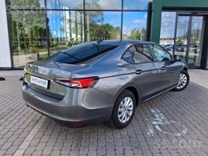 Pelēks Skoda SuperB 2026 Rīga, ar dzinēja tilpumu 1.50 L un nobraukumu 6 tūkst. km par 31900 €, foto 5 vietnē AUTOMOTO.COM.LV
