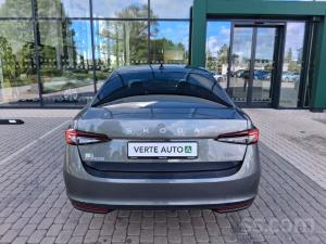 Pelēks Skoda SuperB 2026 Rīga, ar dzinēja tilpumu 1.50 L un nobraukumu 6 tūkst. km par 31900 €, foto 7 vietnē AUTOMOTO.COM.LV