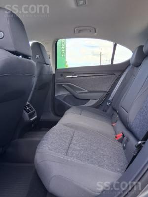 Pelēks Skoda SuperB 2026 Rīga, ar dzinēja tilpumu 1.50 L un nobraukumu 6 tūkst. km par 31900 €, foto 21 vietnē AUTOMOTO.COM.LV