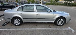Grey Skoda SuperB 2002 in Vilnius, with an engine capacity of 1.80 L and mileage of 398 thousand km for 650 €, photo 8 on AUTOMOTO.COM.LV