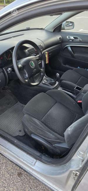 Grey Skoda SuperB 2002 in Vilnius, with an engine capacity of 1.80 L and mileage of 398 thousand km for 650 €, photo 12 on AUTOMOTO.COM.LV