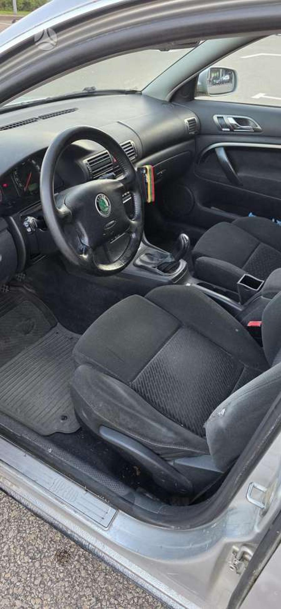 Grey Skoda SuperB 2002 in Vilnius, with an engine capacity of 1.80 L and mileage of 398 thousand km for 650 €, photo 12 on AUTOMOTO.COM.LV