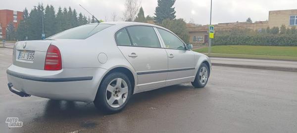 Grey Skoda SuperB 2003 in Kupiskis, with an engine capacity of 1.90 L and mileage of 402 thousand km for 1250 €, photo 7 on AUTOMOTO.COM.LV