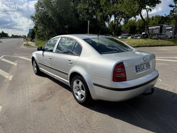 Grey Skoda SuperB 2003 in Vilnius, with an engine capacity of 1.90 L and mileage of 410 thousand km for 999 €, photo 3 on AUTOMOTO.COM.LV