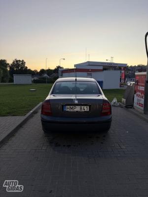 Pelēks Skoda SuperB 2003 Viļņa, ar dzinēja tilpumu 1.90 L un nobraukumu 342 tūkst. km par 1500 €, foto 5 vietnē AUTOMOTO.COM.LV