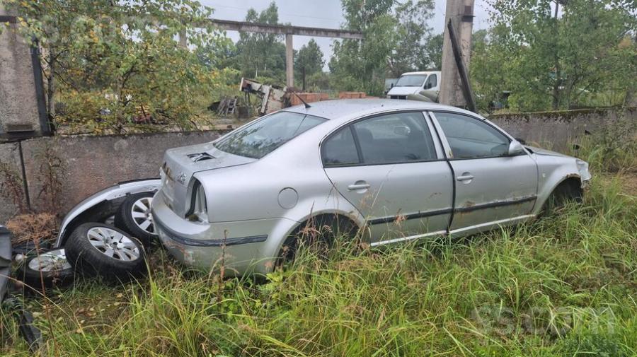 Pelēks Skoda SuperB 2003 Rēzekne, ar dzinēja tilpumu 1.90 L un nobraukumu 280 tūkst. km par 380 €, foto 3 vietnē AUTOMOTO.COM.LV