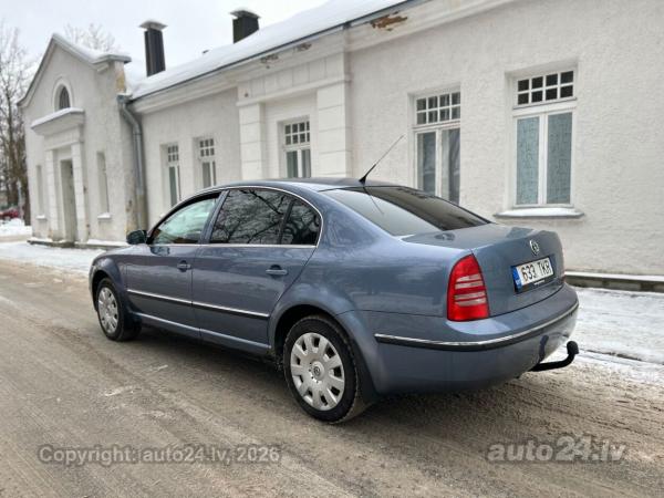 Grey Skoda SuperB 2004 in Valga, with an engine capacity of 1.80 L and mileage of 340 thousand km for 850 €, photo 5 on AUTOMOTO.COM.LV