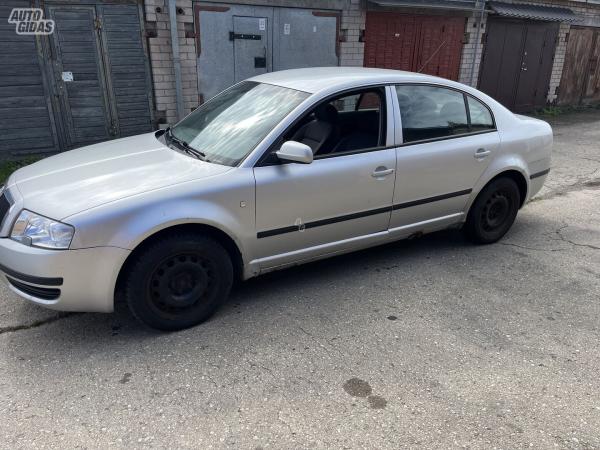 Grey Skoda SuperB 2004 in Panevezys, with an engine capacity of 1.90 L and mileage of 400 thousand km for 750 €, photo 3 on AUTOMOTO.COM.LV