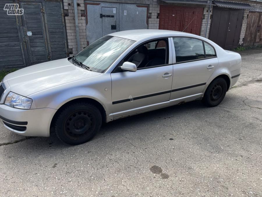 Grey Skoda SuperB 2004 in Panevezys, with an engine capacity of 1.90 L and mileage of 400 thousand km for 750 €, photo 3 on AUTOMOTO.COM.LV