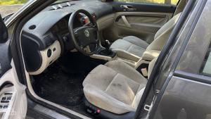 Pelēks Skoda SuperB 2004 Šilutė, ar dzinēja tilpumu 2.50 L un nobraukumu 311 tūkst. km par 490 €, foto 8 vietnē AUTOMOTO.COM.LV