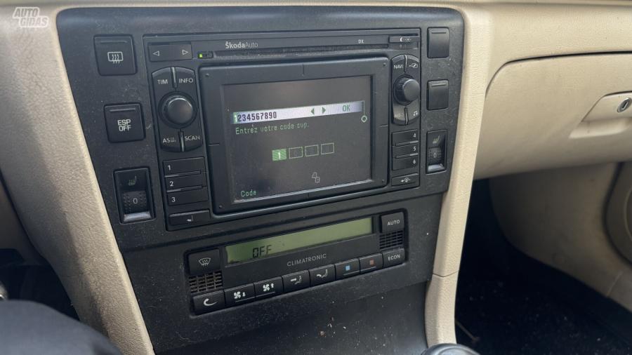 Pelēks Skoda SuperB 2004 Šilutė, ar dzinēja tilpumu 2.50 L un nobraukumu 311 tūkst. km par 490 €, foto 13 vietnē AUTOMOTO.COM.LV