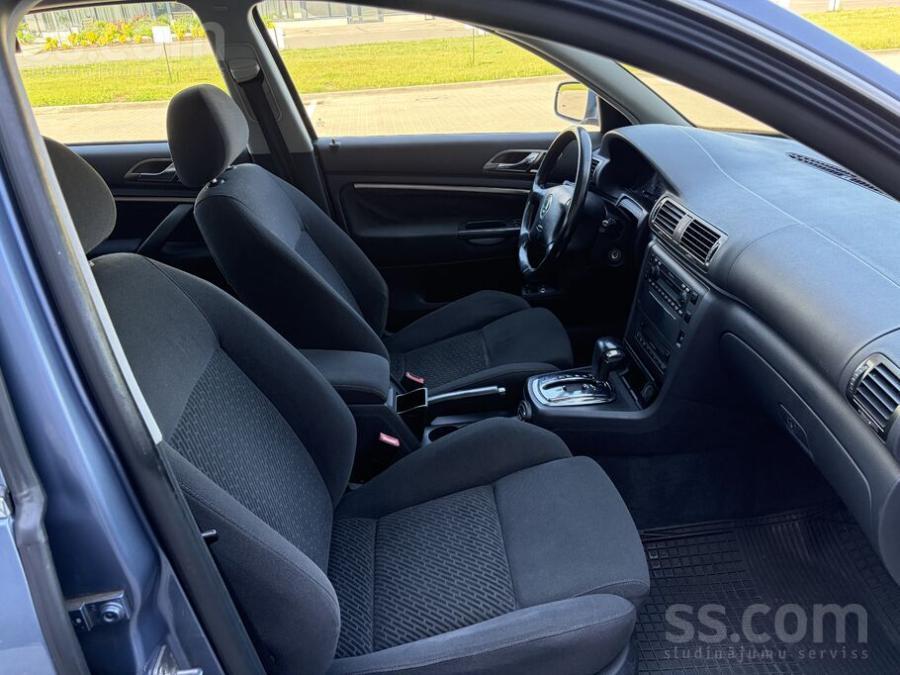 Pelēks Skoda SuperB 2005 Rīga, ar dzinēja tilpumu 1.90 L un nobraukumu 219 tūkst. km par 2200 €, foto 12 vietnē AUTOMOTO.COM.LV