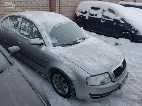 Pelēks Skoda SuperB 2006 Kauņa, ar dzinēja tilpumu 1.90 L un nobraukumu 280 tūkst. km par 650 €, foto 2 vietnē AUTOMOTO.COM.LV
