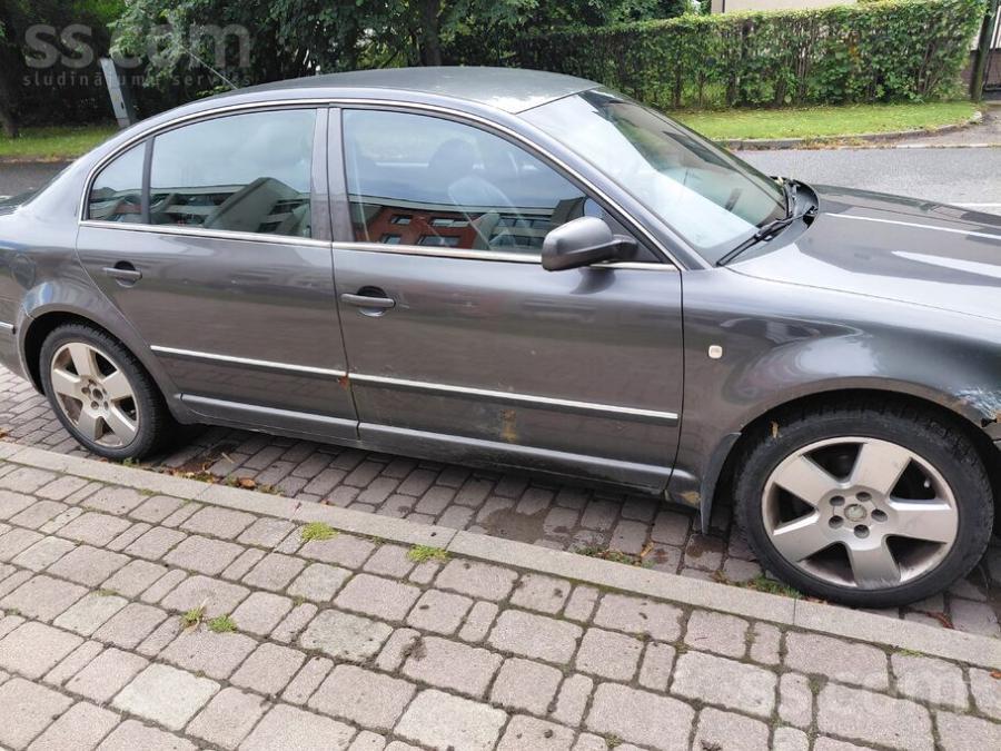 Pelēks Skoda SuperB 2006 Jelgava, ar dzinēja tilpumu 2.00 L un nobraukumu 340 tūkst. km par 1000 €, foto 1 vietnē AUTOMOTO.COM.LV