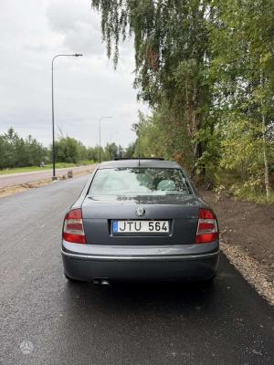 Серый Шкода Суперб 2006 в Вильнюс, объемом двигателя 2.50 л и пробегом 300 тыс. км за 1450 €, фото 6 на AUTOMOTO.COM.LV