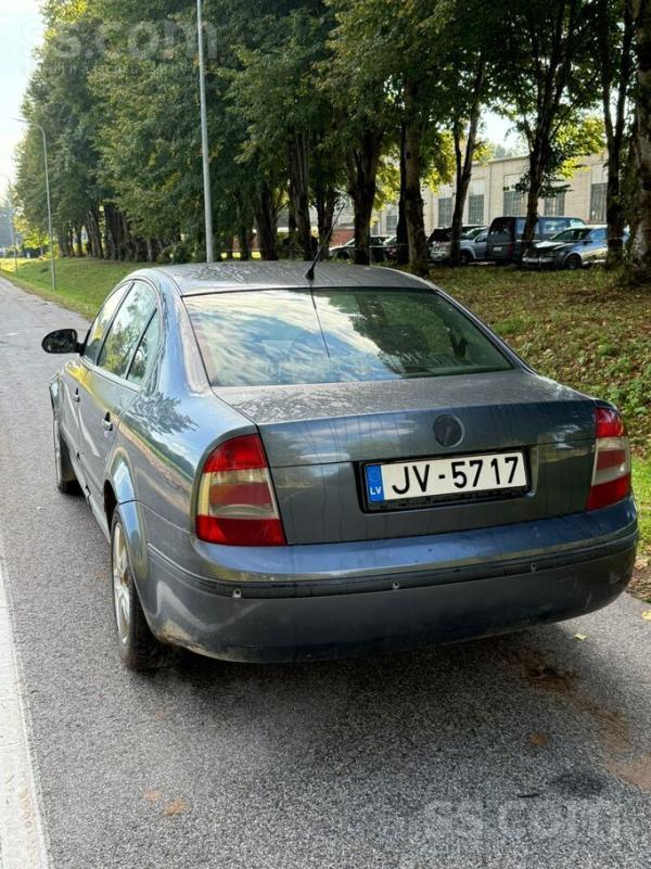 Grey Skoda SuperB 2006 in Kuldiga, with an engine capacity of 2.00 L and mileage of 0 thousand km for 1300 €, photo 6 on AUTOMOTO.COM.LV