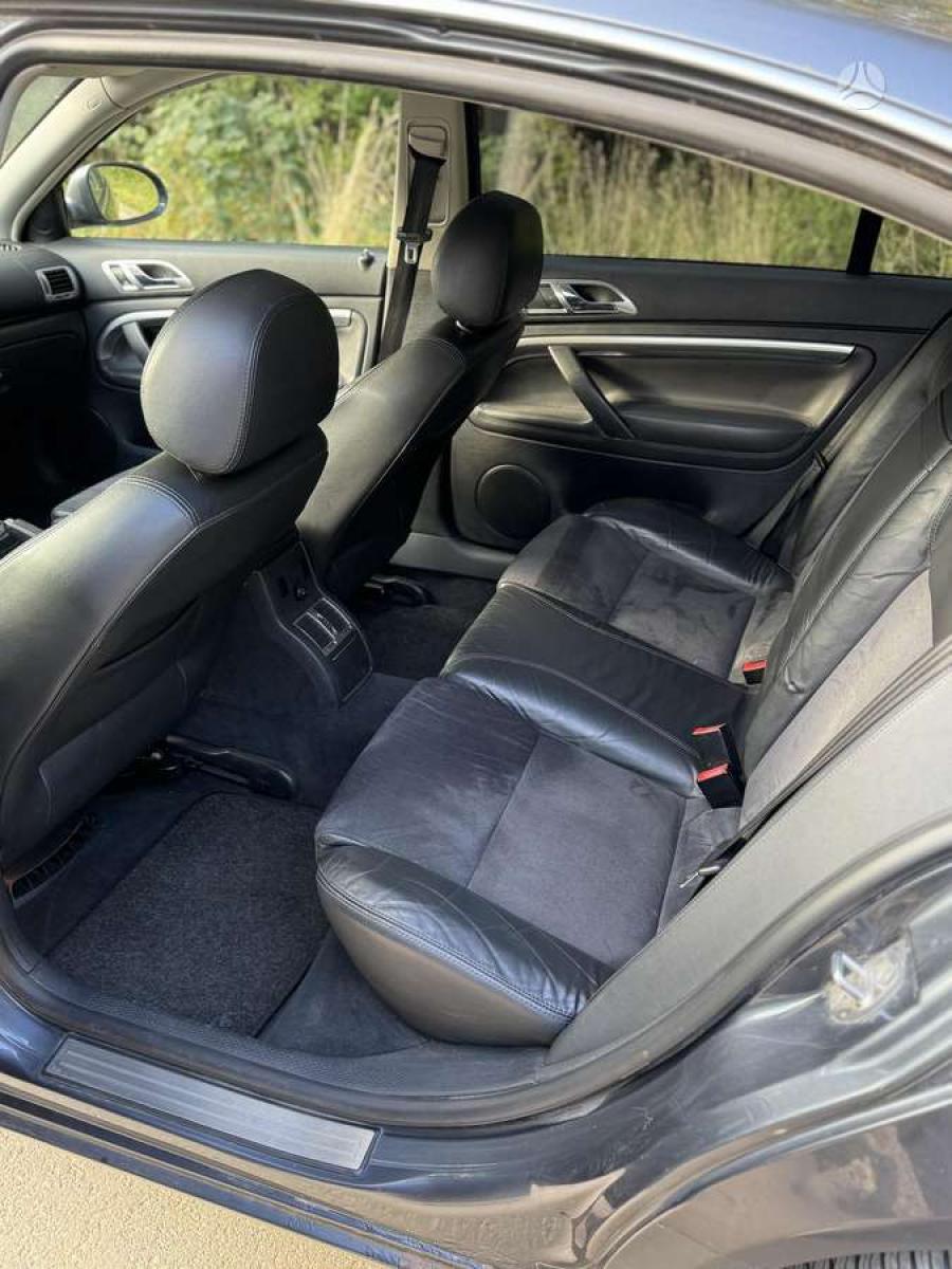 Pelēks Skoda SuperB 2006 Viļņa, ar dzinēja tilpumu 1.97 L un nobraukumu 382 tūkst. km par 1599 €, foto 10 vietnē AUTOMOTO.COM.LV