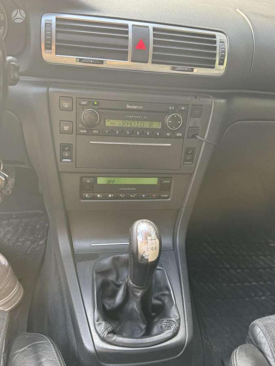 Pelēks Skoda SuperB 2006 Viļņa, ar dzinēja tilpumu 1.97 L un nobraukumu 382 tūkst. km par 1599 €, foto 11 vietnē AUTOMOTO.COM.LV
