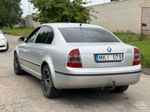 Pelēks Skoda SuperB 2007 Kauņa, ar dzinēja tilpumu 2.50 L un nobraukumu 222 tūkst. km par 1100 €, foto 6 vietnē AUTOMOTO.COM.LV