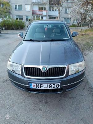 Pelēks Skoda SuperB 2007 Viļņa, ar dzinēja tilpumu 2.50 L un nobraukumu 283 tūkst. km par 2800 €, foto 1 vietnē AUTOMOTO.COM.LV