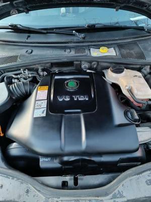 Pelēks Skoda SuperB 2007 Viļņa, ar dzinēja tilpumu 2.50 L un nobraukumu 283 tūkst. km par 2800 €, foto 6 vietnē AUTOMOTO.COM.LV
