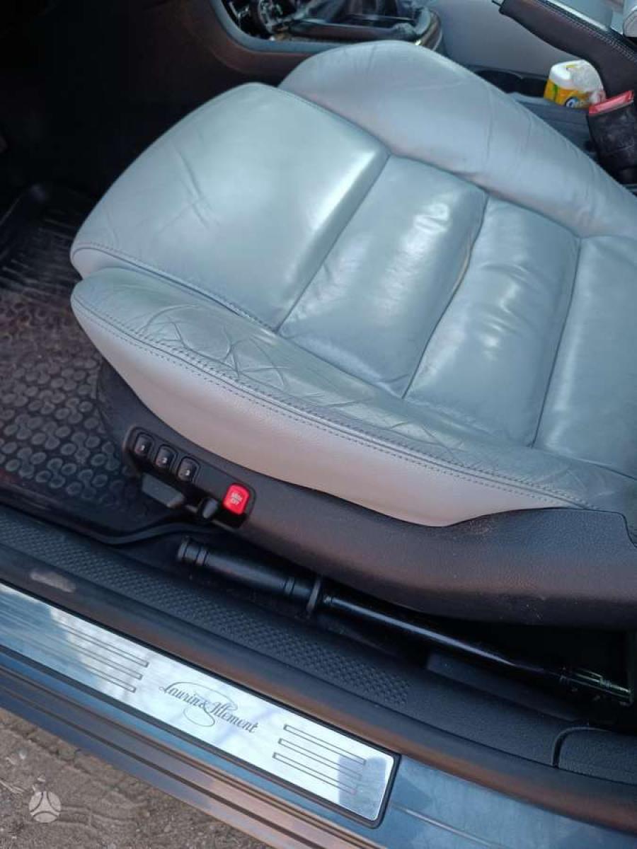 Pelēks Skoda SuperB 2007 Viļņa, ar dzinēja tilpumu 2.50 L un nobraukumu 283 tūkst. km par 2800 €, foto 8 vietnē AUTOMOTO.COM.LV
