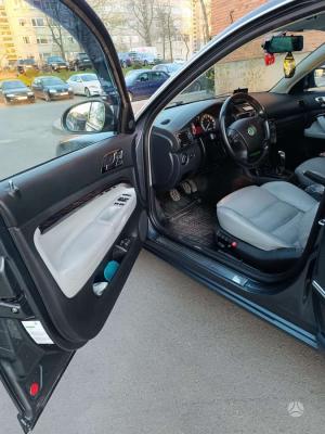 Pelēks Skoda SuperB 2007 Viļņa, ar dzinēja tilpumu 2.50 L un nobraukumu 283 tūkst. km par 2800 €, foto 13 vietnē AUTOMOTO.COM.LV
