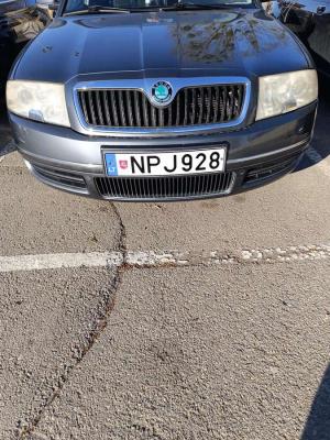 Pelēks Skoda SuperB 2007 Viļņa, ar dzinēja tilpumu 2.50 L un nobraukumu 283 tūkst. km par 2800 €, foto 19 vietnē AUTOMOTO.COM.LV