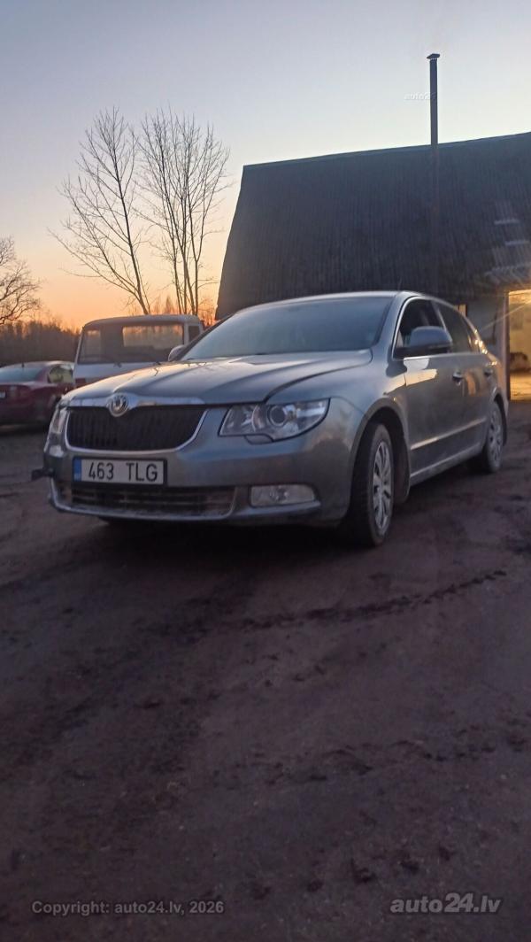 Grey Skoda SuperB 2008 in Voru, with an engine capacity of 2.00 L and mileage of 411 thousand km for 600 €, photo 1 on AUTOMOTO.COM.LV