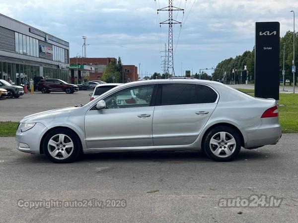 Серый Шкода Суперб 2008 в Нарва, объемом двигателя 2.00 л и пробегом 480 тыс. км за 1399 €, фото 8 на AUTOMOTO.COM.LV