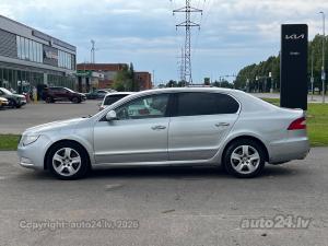 Pelēks Skoda SuperB 2008 Narva, ar dzinēja tilpumu 2.00 L un nobraukumu 480 tūkst. km par 1399 €, foto 9 vietnē AUTOMOTO.COM.LV